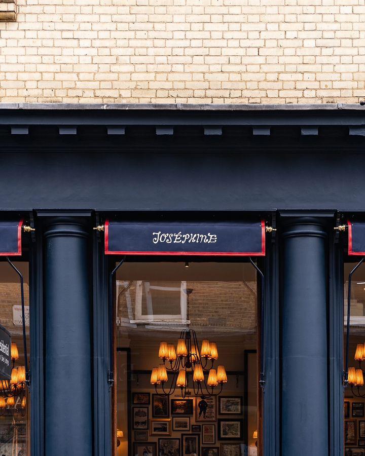 Bienvenue Josephine - Brompton Cross